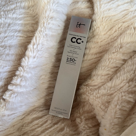 it cosmetics | Makeup | New It Cosmetics Cc Cream Full Coverage Color ...